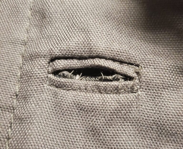 A Guide to Buttonholes & Button Loops : Essential Sewing Notions ...